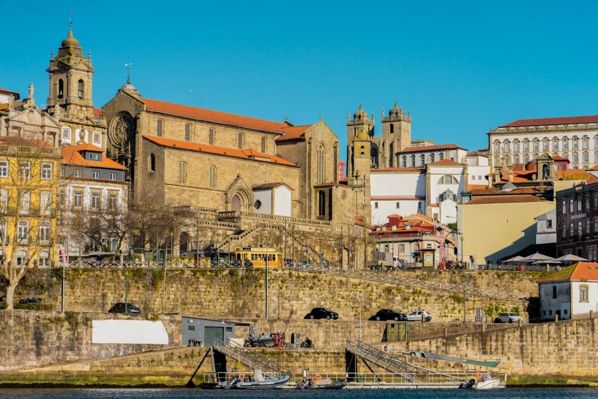 Is the 6 Bridges River Cruise in Porto Worth It?