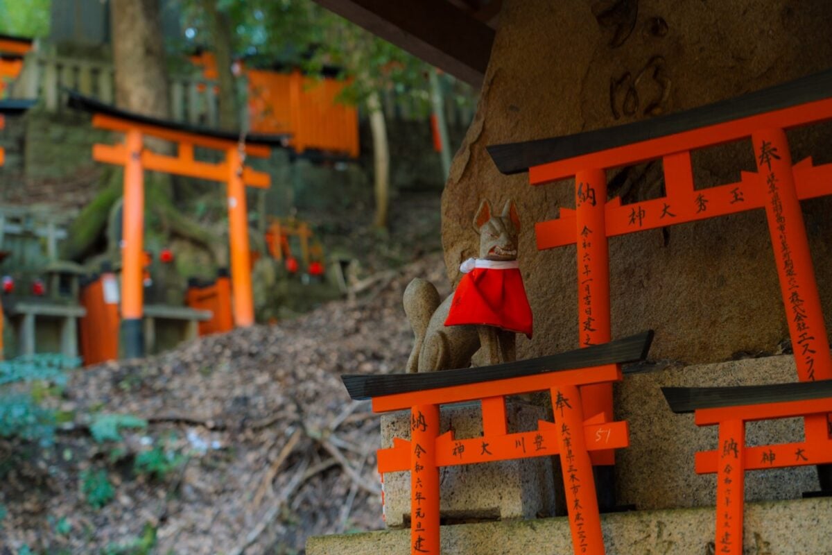 Fushimi Inari Hike: A Trail Guide to Kyoto’s Famous Shrine
