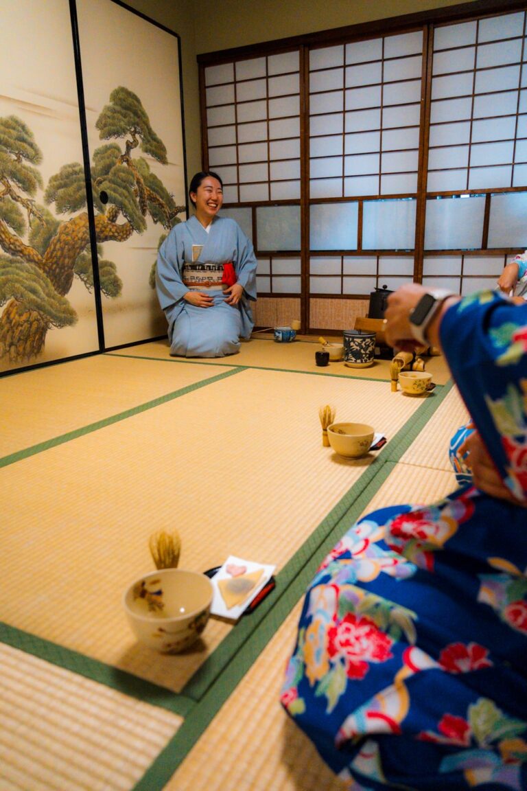 (Review) Kimono Tea Ceremony at MAIKOYA Teahouse in Kyoto